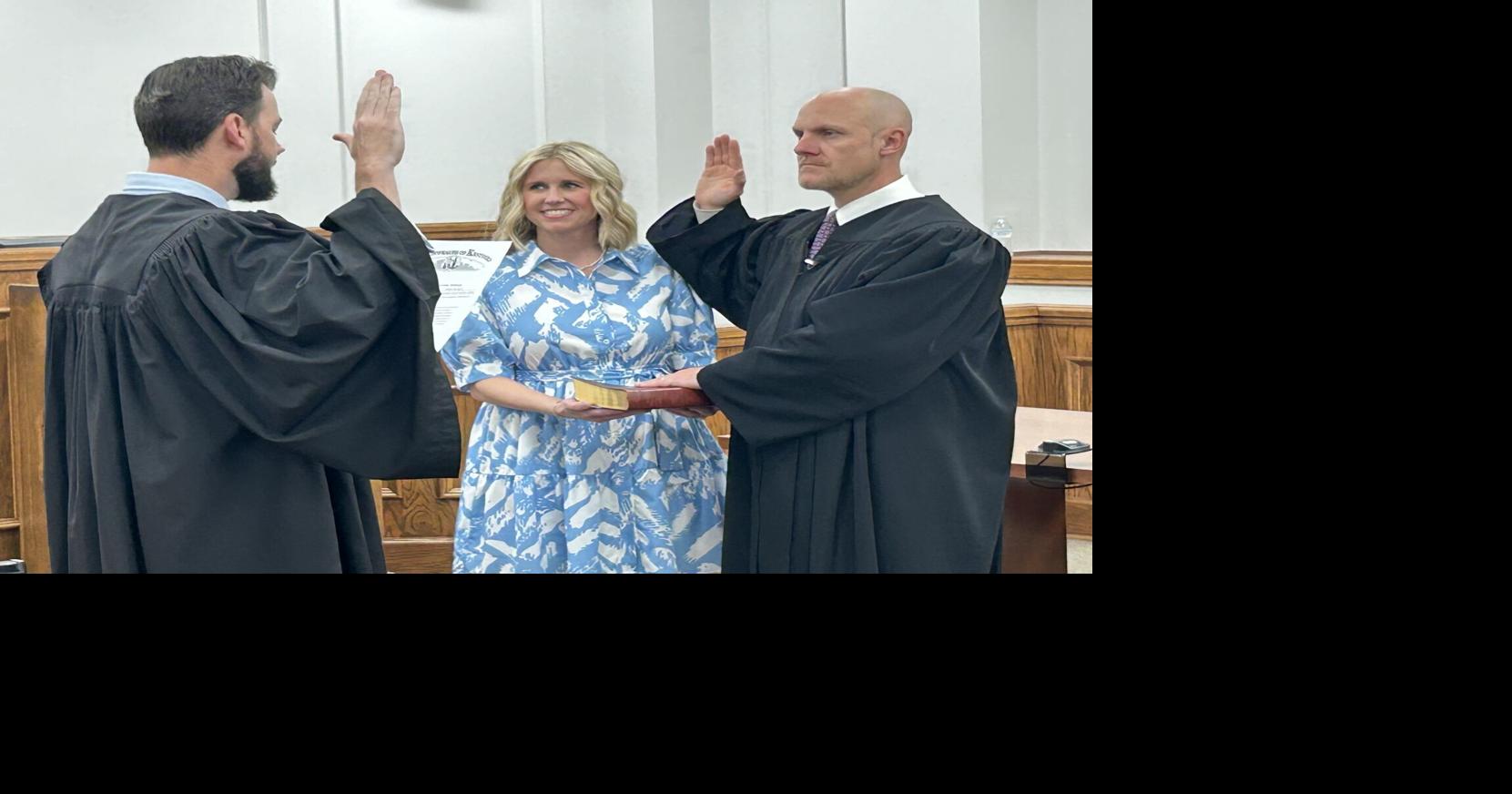 Mills sworn in as district judge | News | paducahsun.com