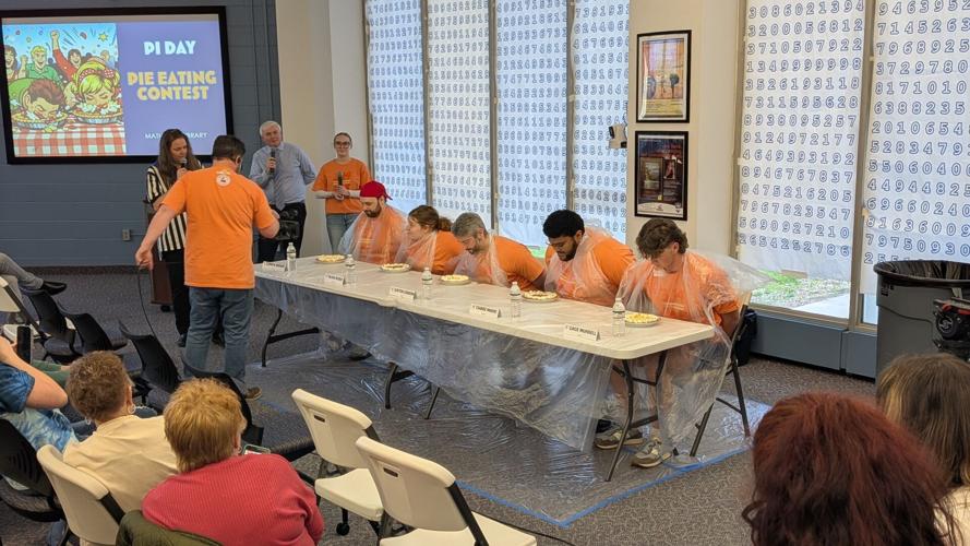WKCTC hosts annual Pi Day pie contest | News | paducahsun.com