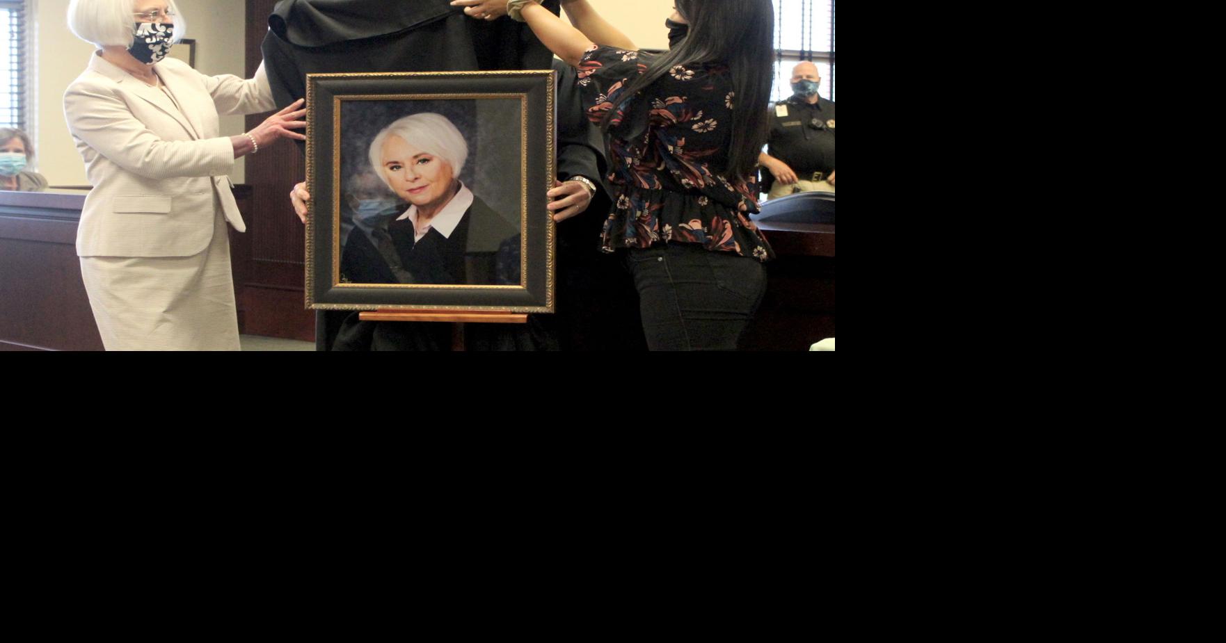 Former District Judge Clark unveils courthouse portrait | Local News ...