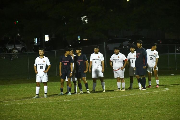 Lakers handle Mayfield, advance to district championship | Sports ...