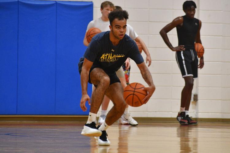 WKCTC basketball holds open tryouts ahead of 2025-26 season | Sports ...