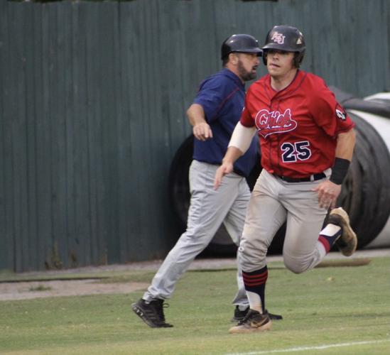 Chiefs drop 2 over weekend | Sports | paducahsun.com