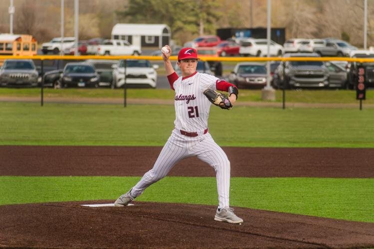 McCracken County routs Munster in five innings | Sports | paducahsun.com