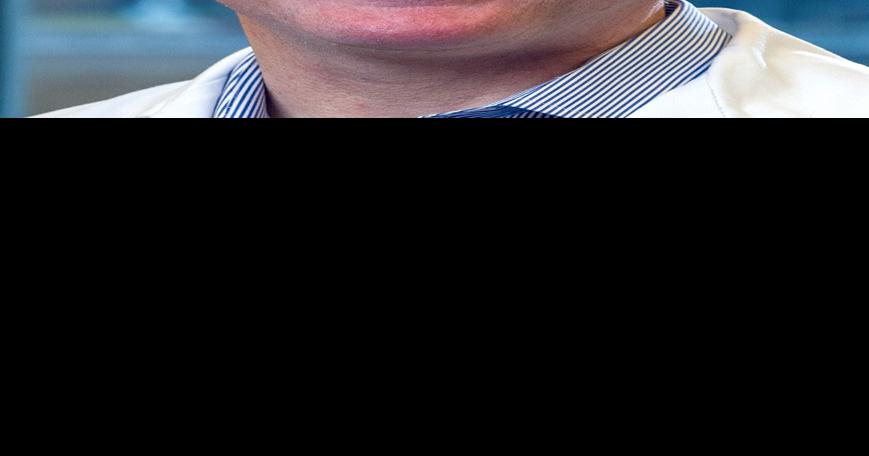 Poston performs area's first robot-assisted cardiac surgery | News ...