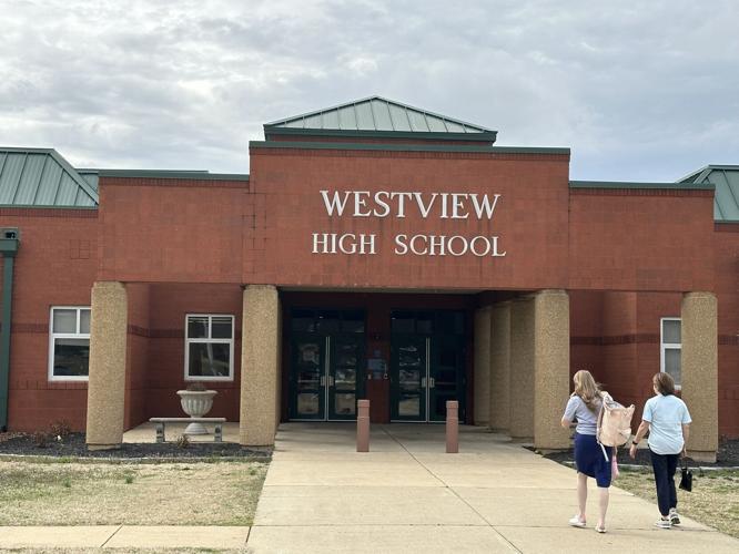 Military wall honors Westview High alumni serving their country | News | paducahsun.com