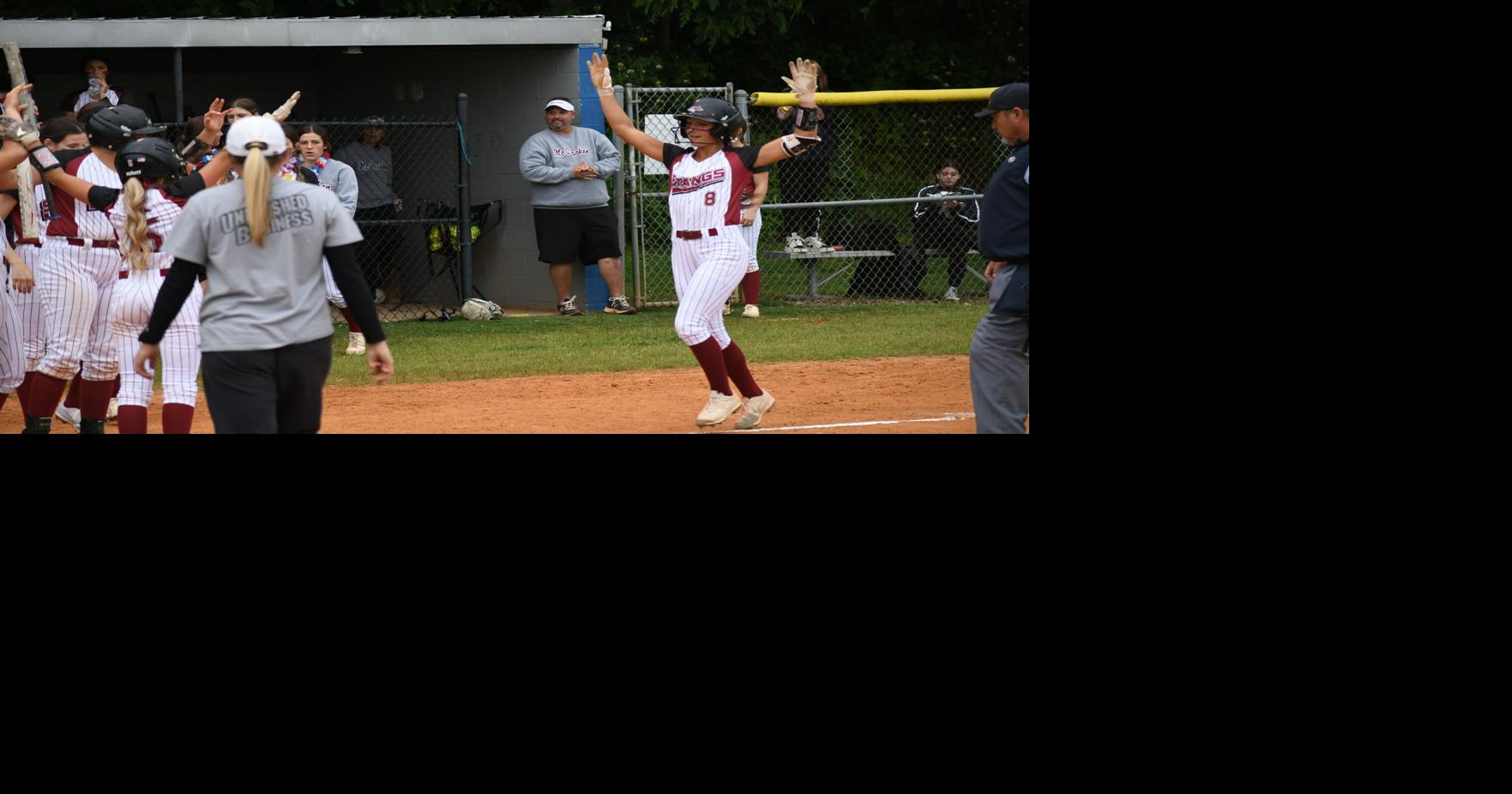 Softball starts region strong at Graves County | Sports | paducahsun.com