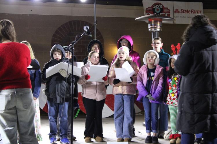 Calvert City 'Lights Up' to kick off Christmas season | News ...