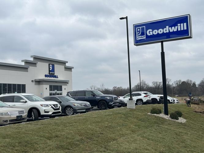 Paducah welcomes new Goodwill store, replacing Lone Oak location | News ...