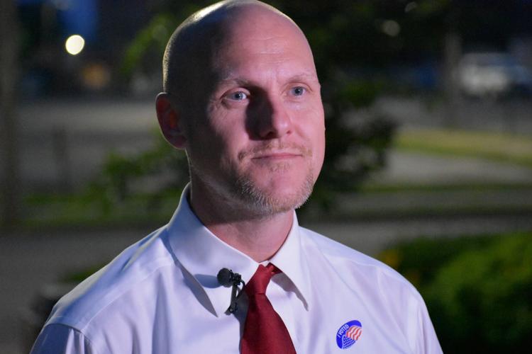 Voters send Mills, Hines to general election for district judge | News ...