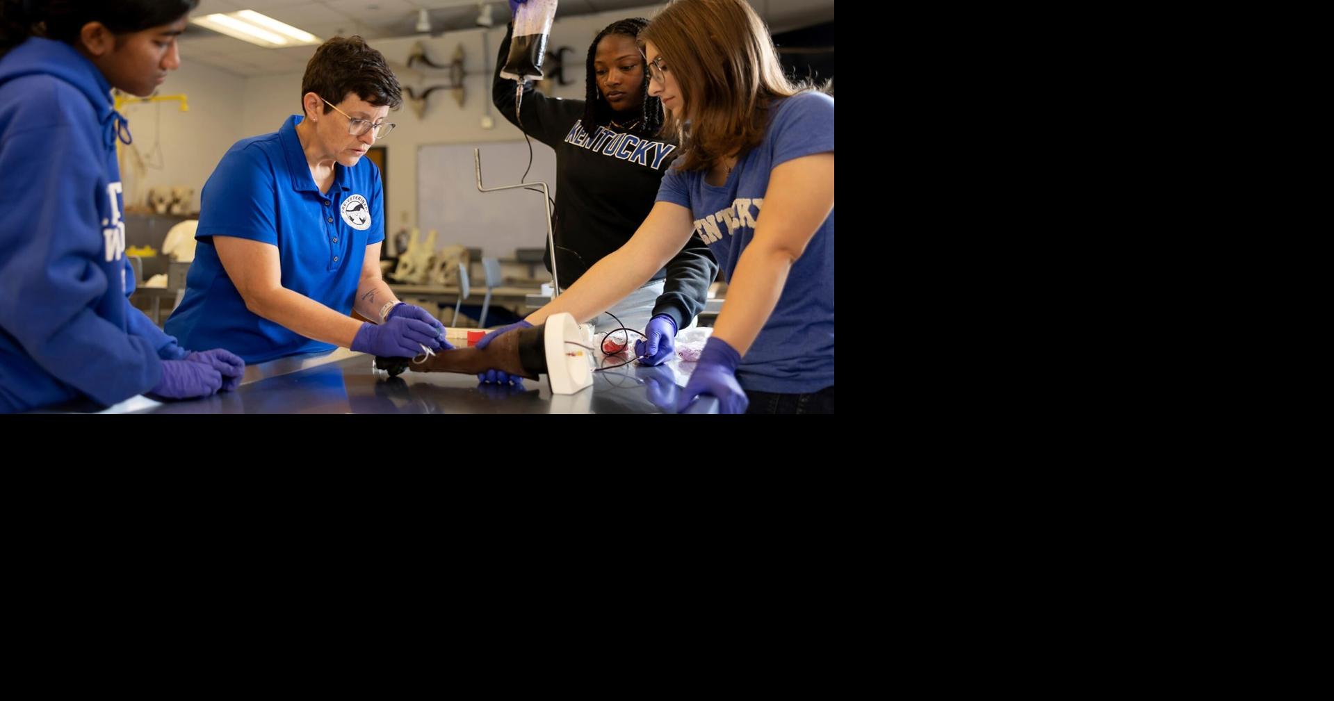$1M gift launches program to strengthen equine pre-vet training at UK ...