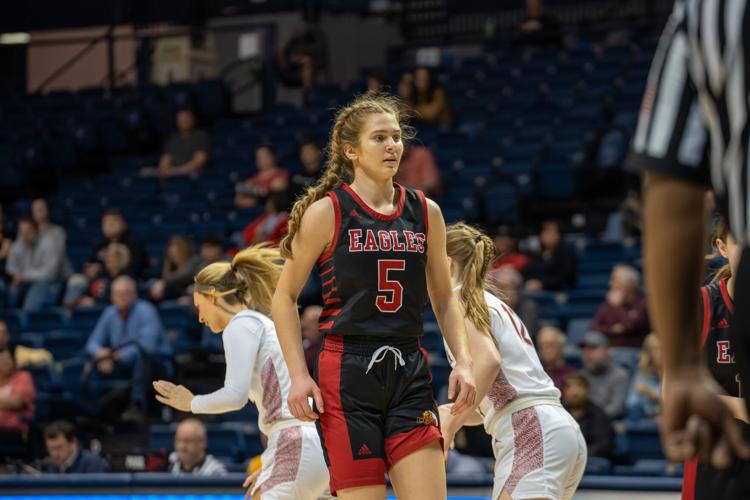 CFS honors Jackson and Burnett's achievements | Sports | paducahsun.com