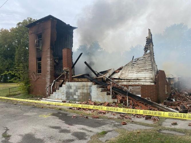 Community mourns church building destroyed by fire | | paducahsun.com
