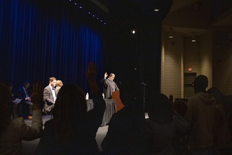 New citizens naturalized in ceremony at WKCTC | News | paducahsun.com