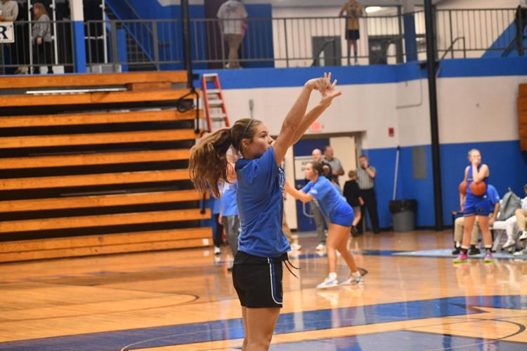 Graves County hosts "Big Blue Madness" ahead of upcoming basketball ...