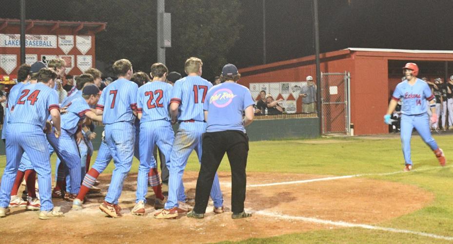 Eighth-inning walk-off sends Lakers to district championship | Sports ...
