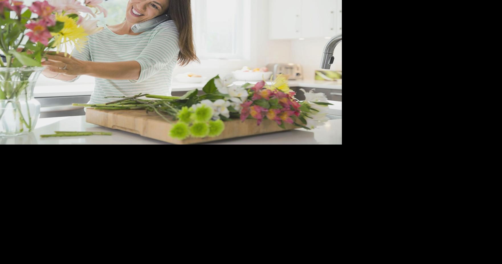 Prolong the beauty of your garden flowers | Life | paducahsun.com