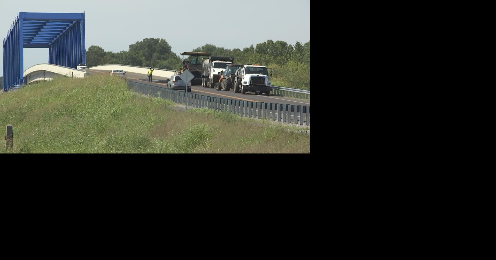 Crews continue work on Smithland bridge project | News | paducahsun.com