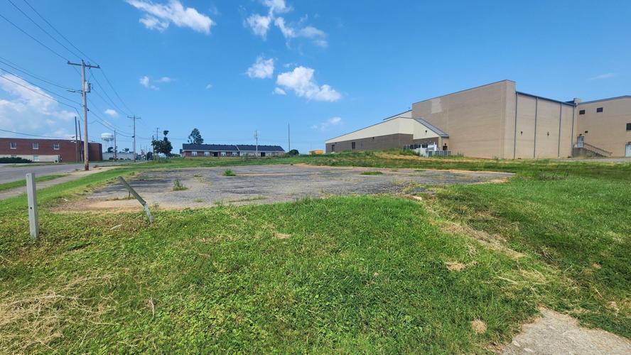 Photo of Mayfield American Legion Theater inspires 'Twisters' filmmaker ...