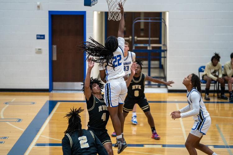 Paducah Tilghman defeats Russellville Panthers | Sports | paducahsun.com
