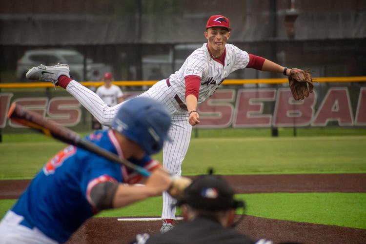 Mustangs edge out Marshall County, honors 15 seniors ahead of contest ...