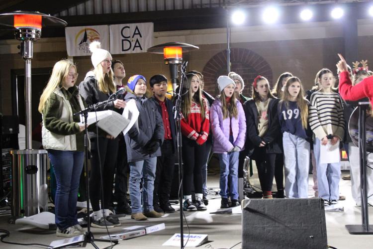Calvert City 'Lights Up' to kick off Christmas season | News ...