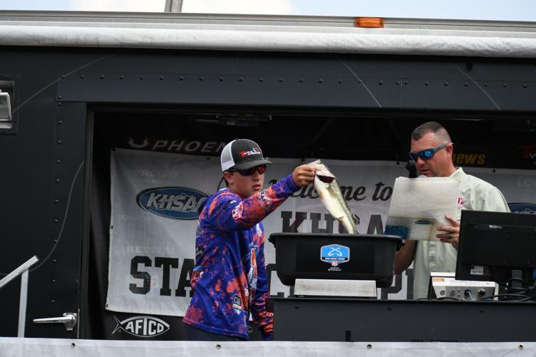 Quality fish hard to come by on opening day of state | Sports ...