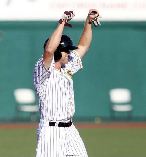 Former Mustang shines as Southern Illinois Miner | Sports | paducahsun.com
