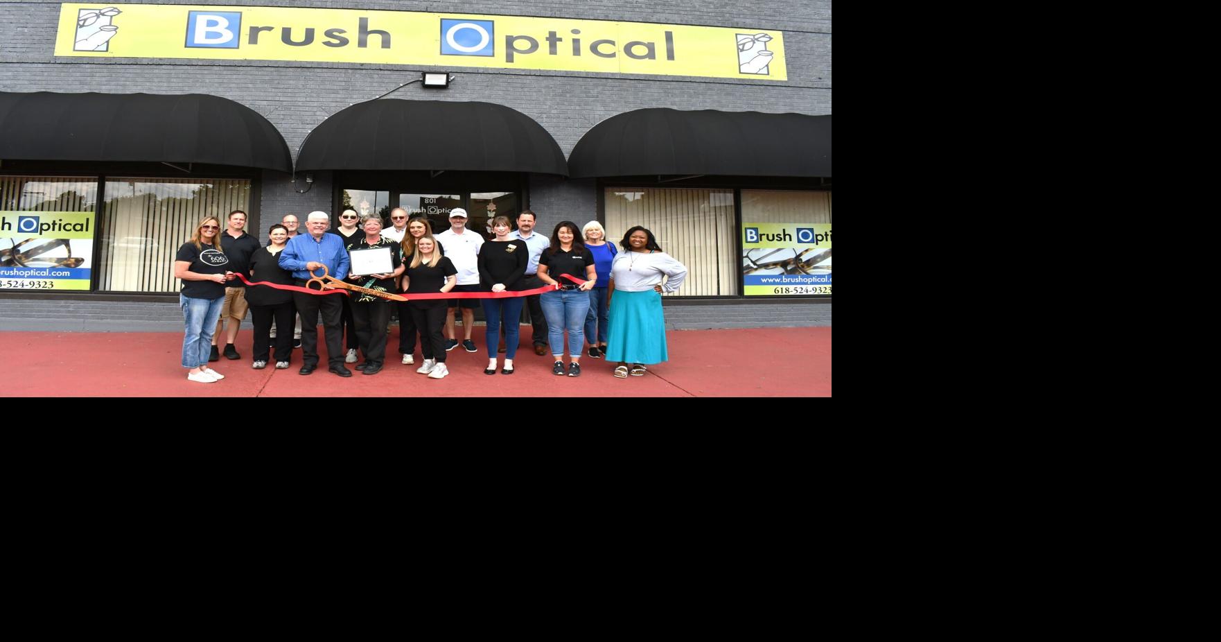 Brush Optical marks 30 years of ‘seeing’ patients | News | paducahsun.com