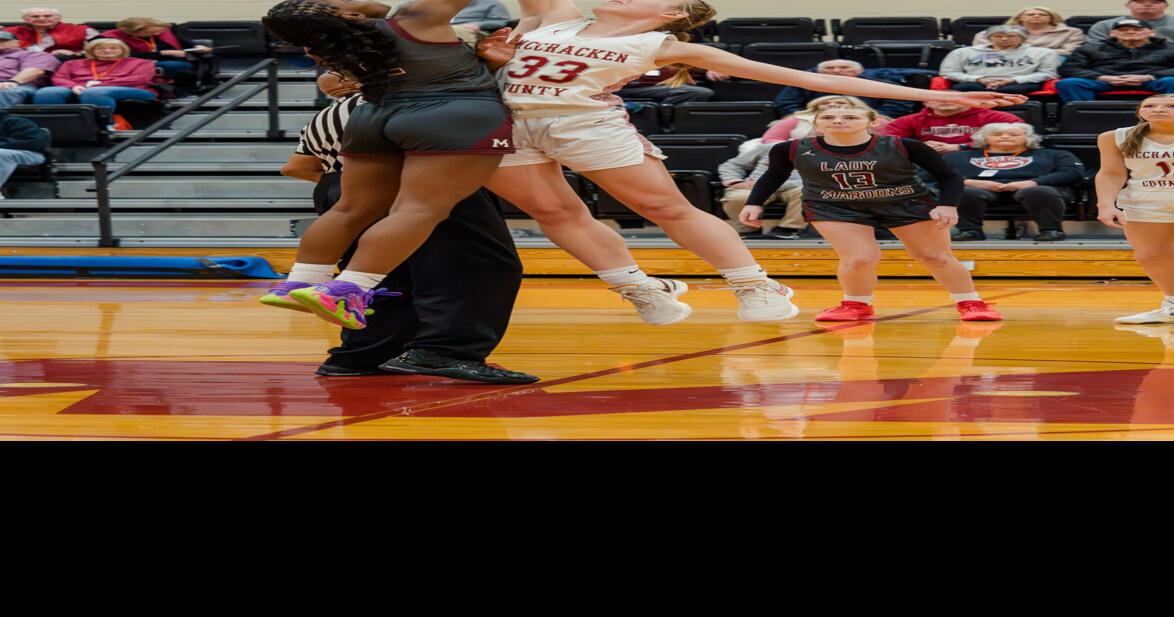 Mustangs, Lyons remain on top in Kentucky High School Media Poll | Sports | paducahsun.com