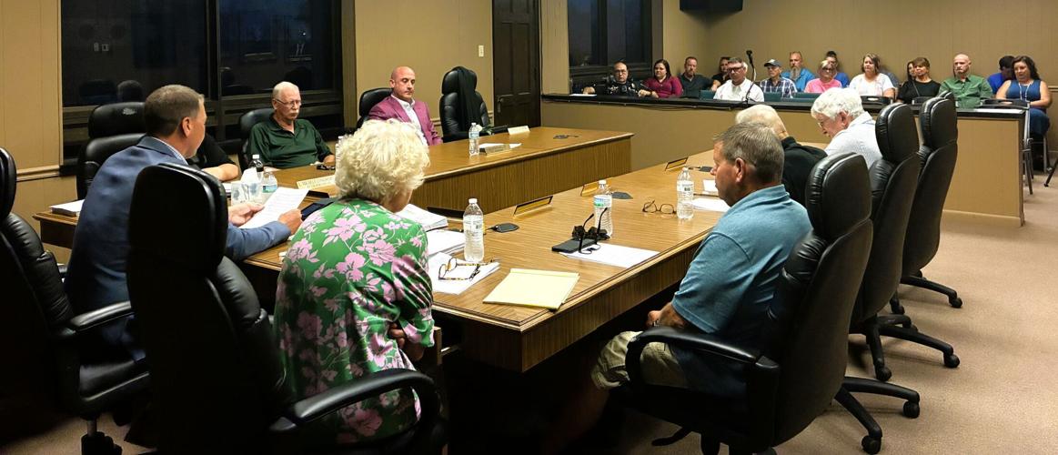 Metropolis council approves resolution honoring Lewis: ‘He left this ...