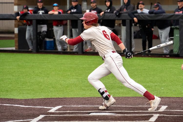 Harris goes the distance in Mustang victory | Sports | paducahsun.com