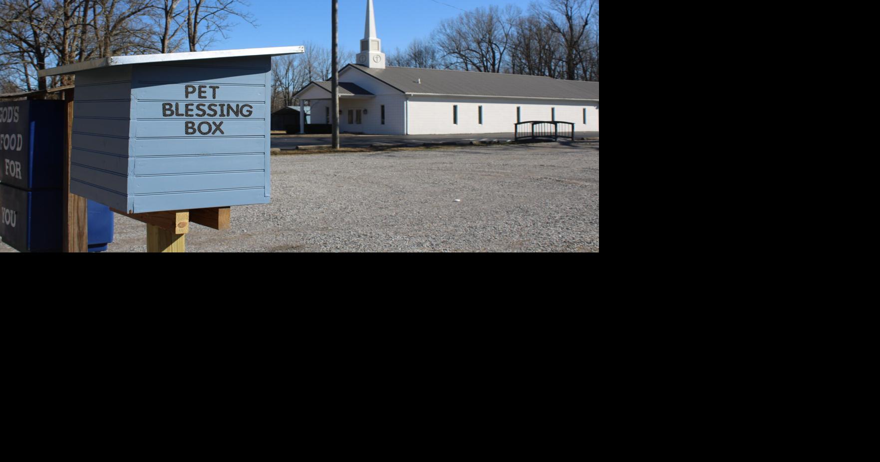 Paducah woman aims to help neighbors in need with pet blessing box ...