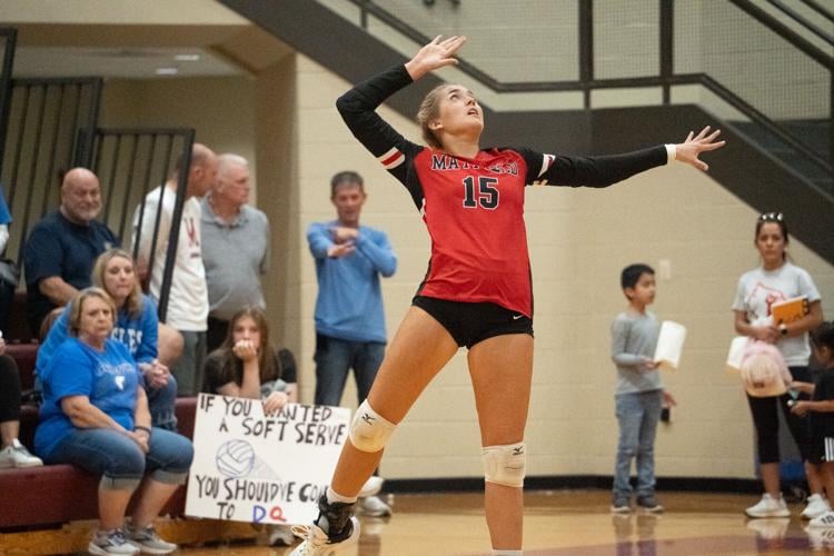 Lady Mustangs keep rolling in regional tournament | Sports | paducahsun.com