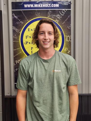 Mayfield senior Carter Morris pursues career in electricity | Local ...