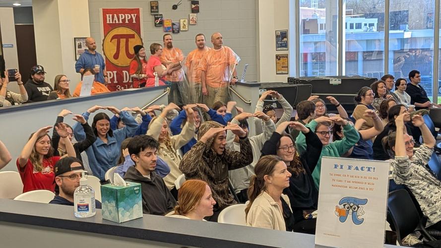 WKCTC hosts annual Pi Day pie contest | News | paducahsun.com