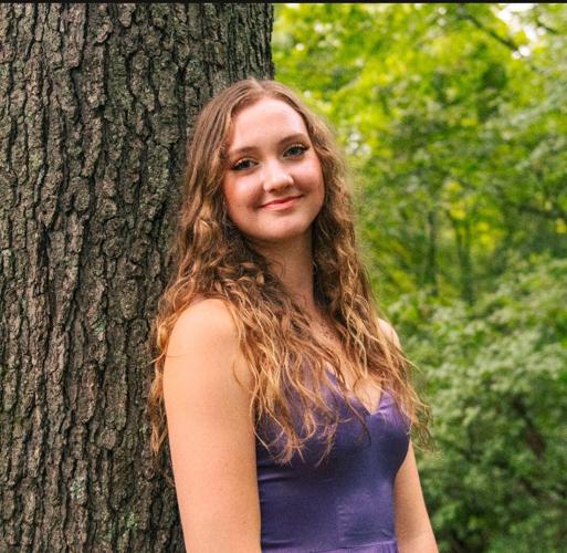 McCracken County senior Dixie Hall hopes to make a difference by ...