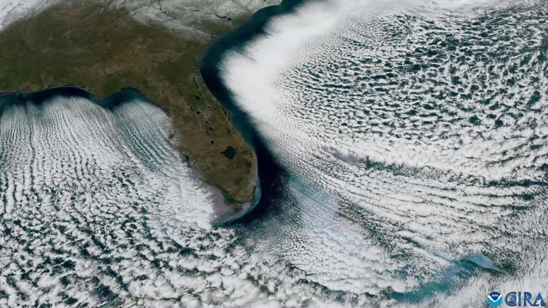 Arctic blast causes captivating cloud phenomenon | National ...