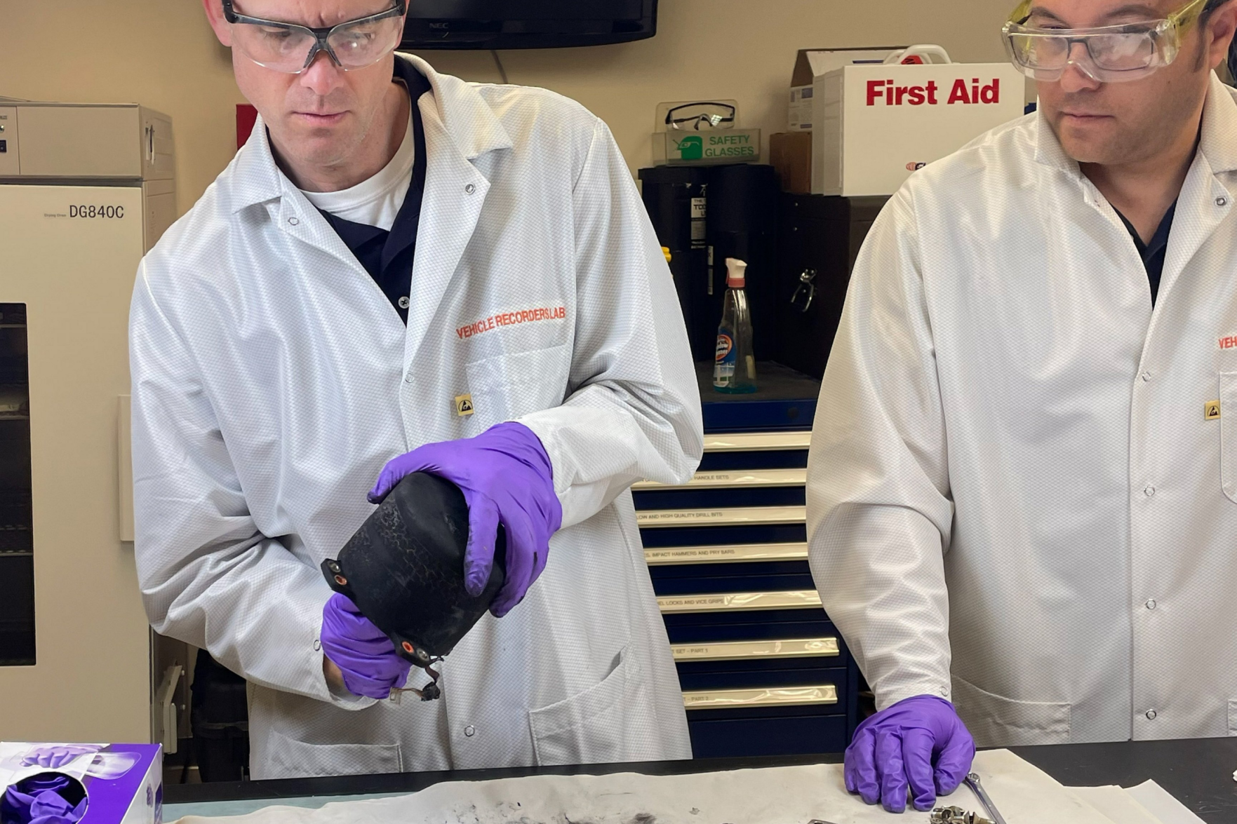 Investigators begin working on black boxes of doomed UPS flight ...