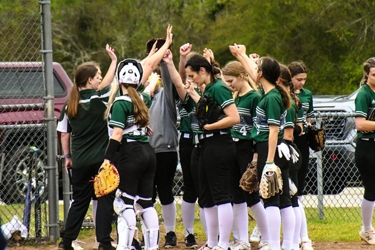 PHOTO GALLERY: Neches Lady Tigers vs. Kerens Ladycats | Sports ...