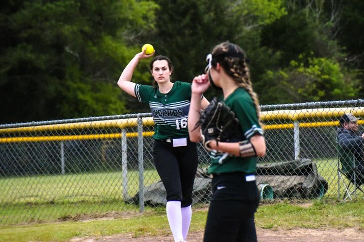 PHOTO GALLERY: Neches Lady Tigers vs. Kerens Ladycats | Sports ...
