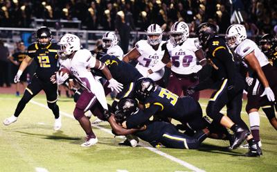 High school football: Dynamic Davis gashes Crandall in win | Sports ...