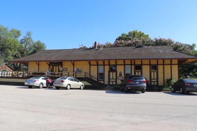 Historic depot houses Frankston’s modern library | News ...