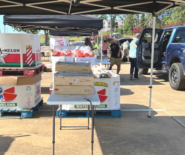 New mobile produce drop feeds 350 plus families | News ...