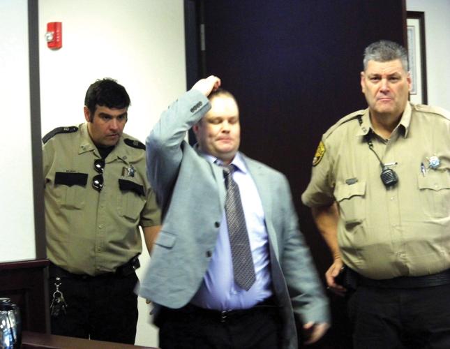 Hudson withdraws insanity plea; jurors see graphic photos of crime ...