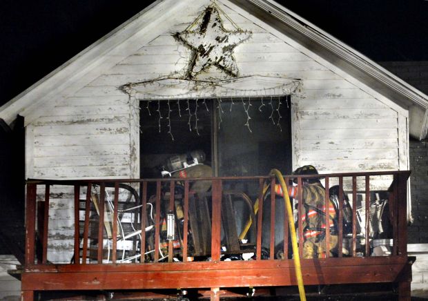Mother rescues baby from LeRoy house fire