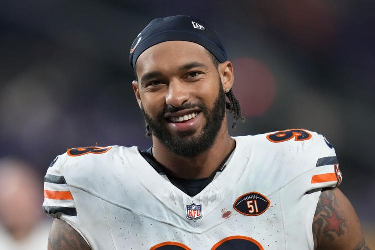Montez Sweat has quickly fit with the Chicago Bears defense