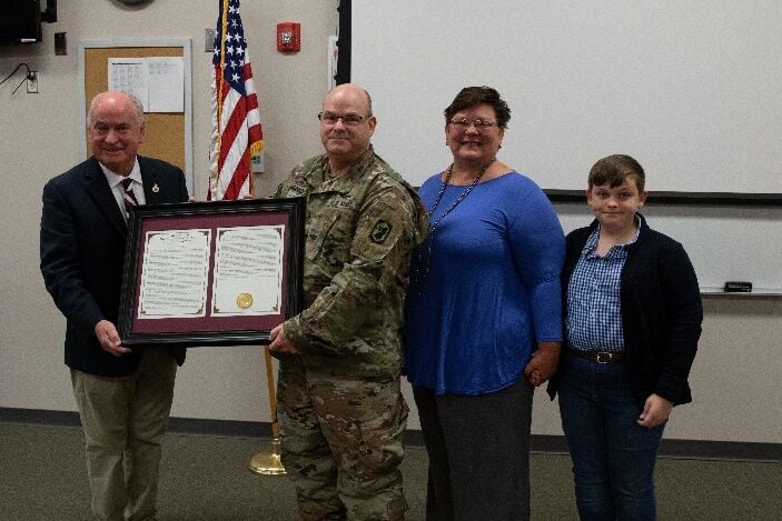 Murdoch retires from Illinois Army National Guard