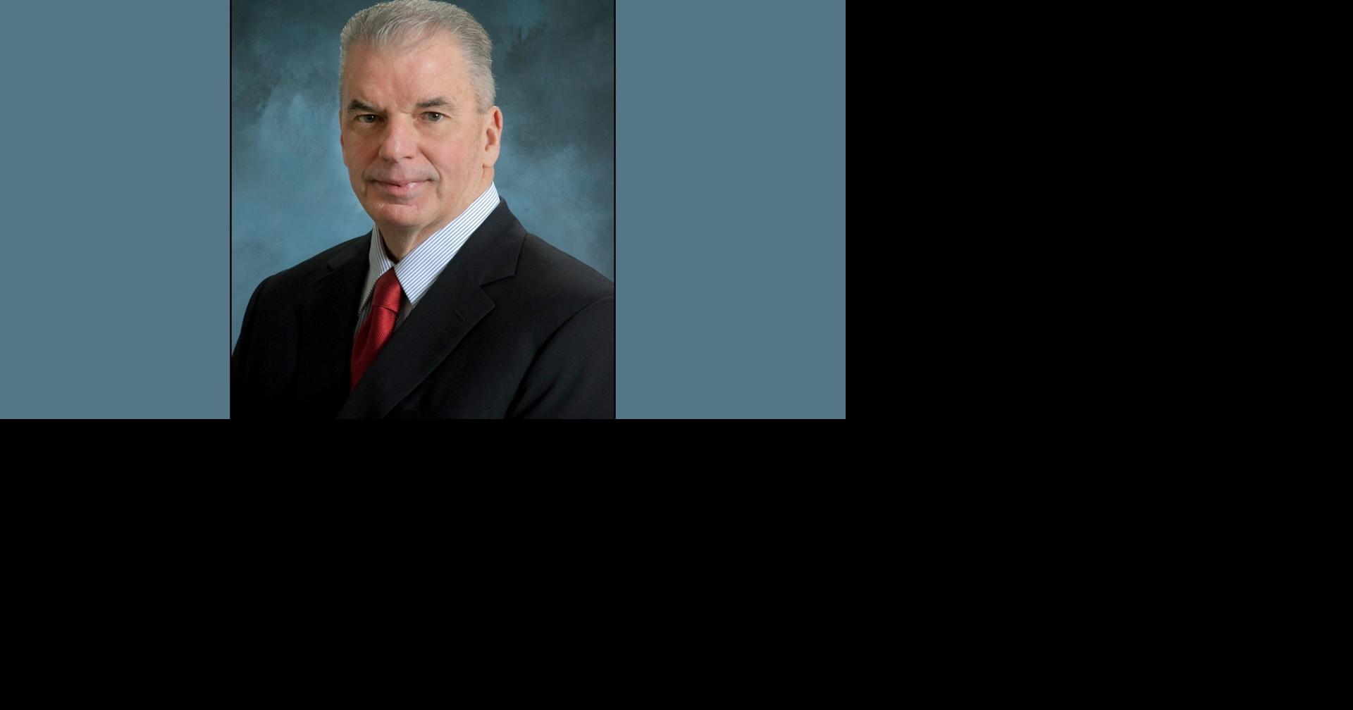 Illinois' longest-serving auditor general dies at 72