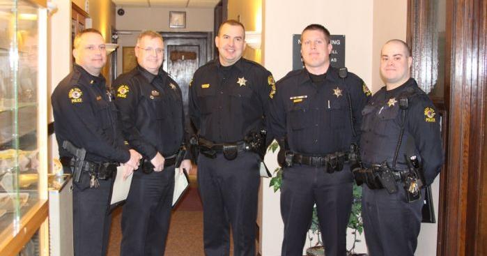 Gibson City Police officers receive commendations