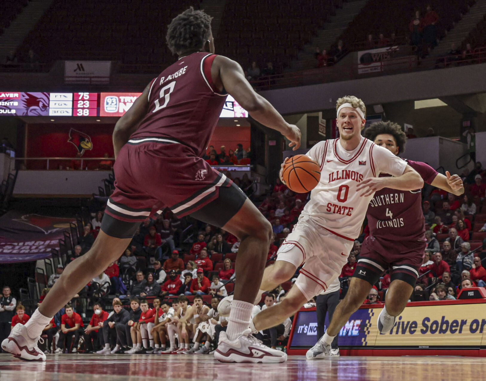 Photos: Illinois State Hosts Southern Illinois in Valley Showdown at ...